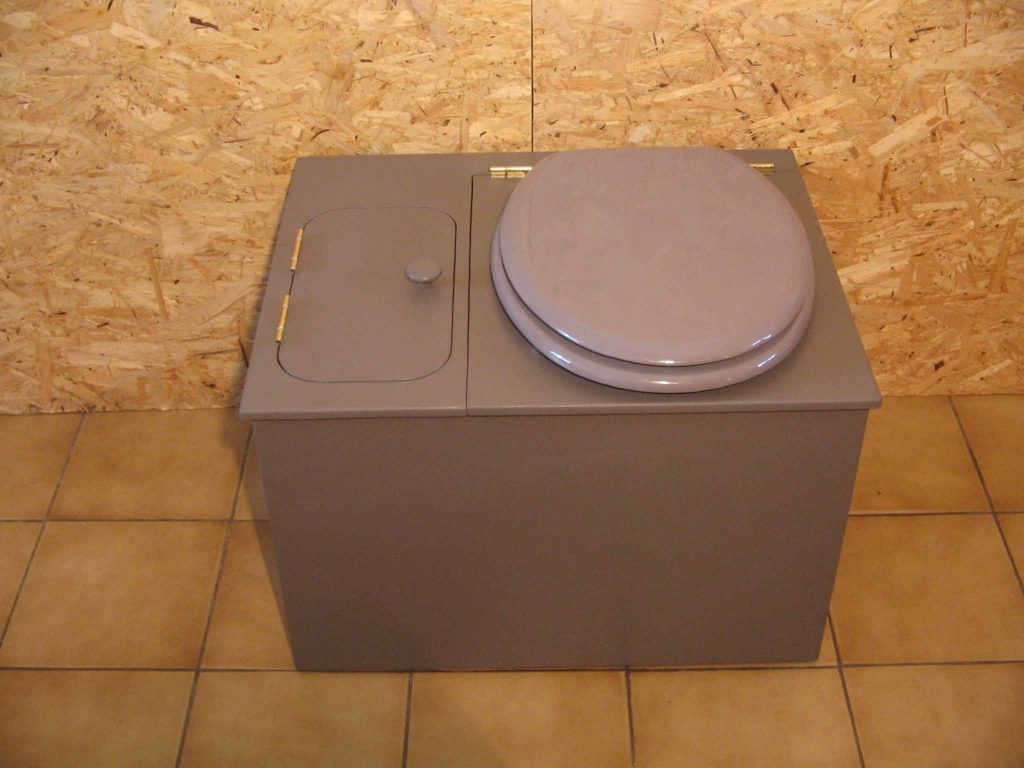 wc-ecologique-gris | Fabulous Toilettes